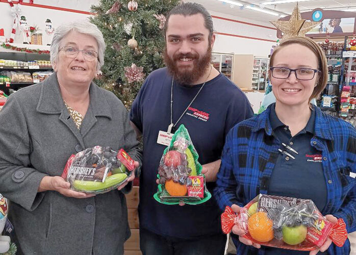 Brightening the Holidays | News, Sports, Jobs - The Intermountain